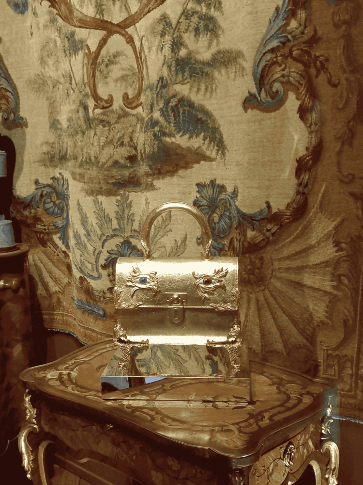 « Louvre Couture », exploration historique entre la mode et les arts ...